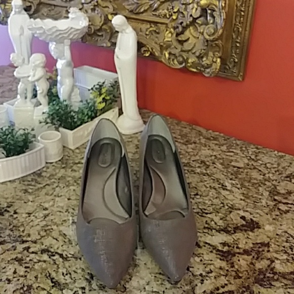 Bandolino | Shoes | Bandolino B Flexible Heels | Poshmark
